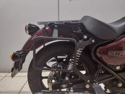 Afastador Alforge Royal Enfield Meteor 350 Chapam Preto - Daytona Motoshop